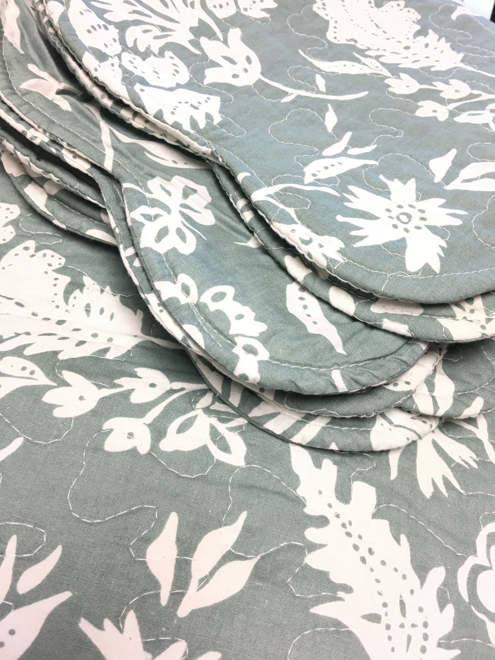 Amberley Rowland Floral Cotton 3-Piece King Reversible Quilt Bedding S ...